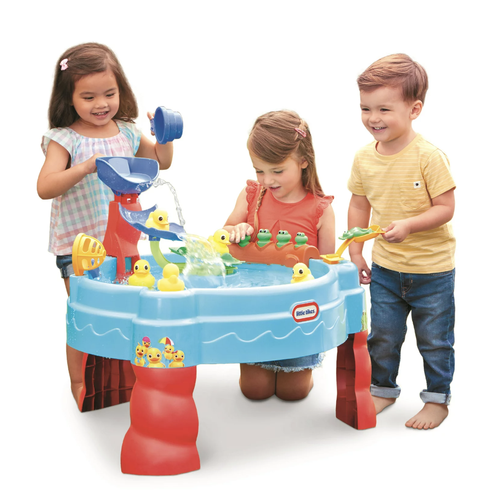 Best Water Tables For Toddlers 2023 + Ways to Use Them