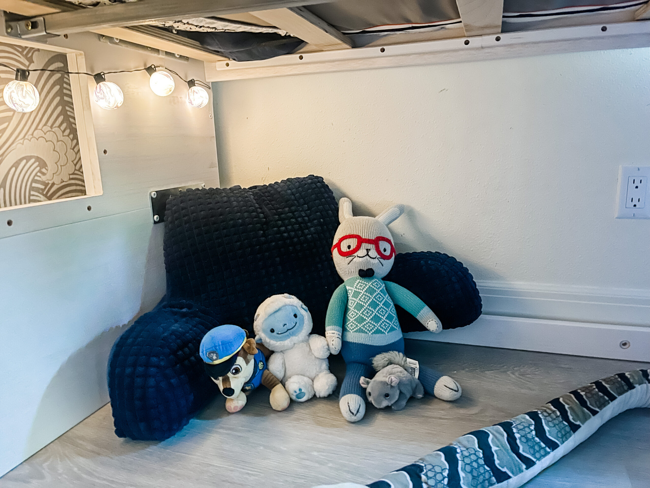 Twin Boy's Shared Sibling Coastal Surfer Bedroom